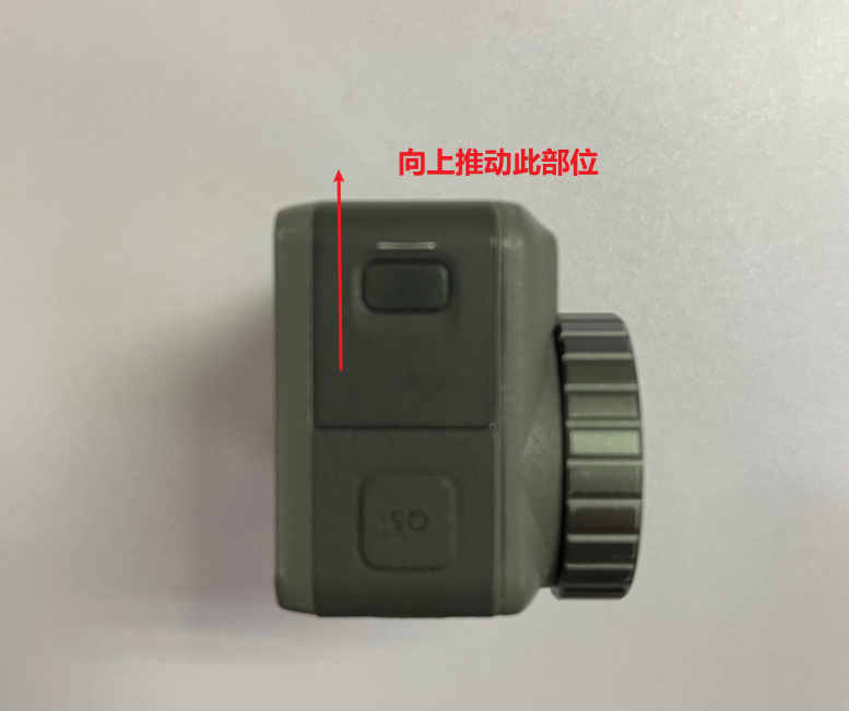 Osmo Pocket 系列/Osmo Action 系列产品存储卡安装与拆卸